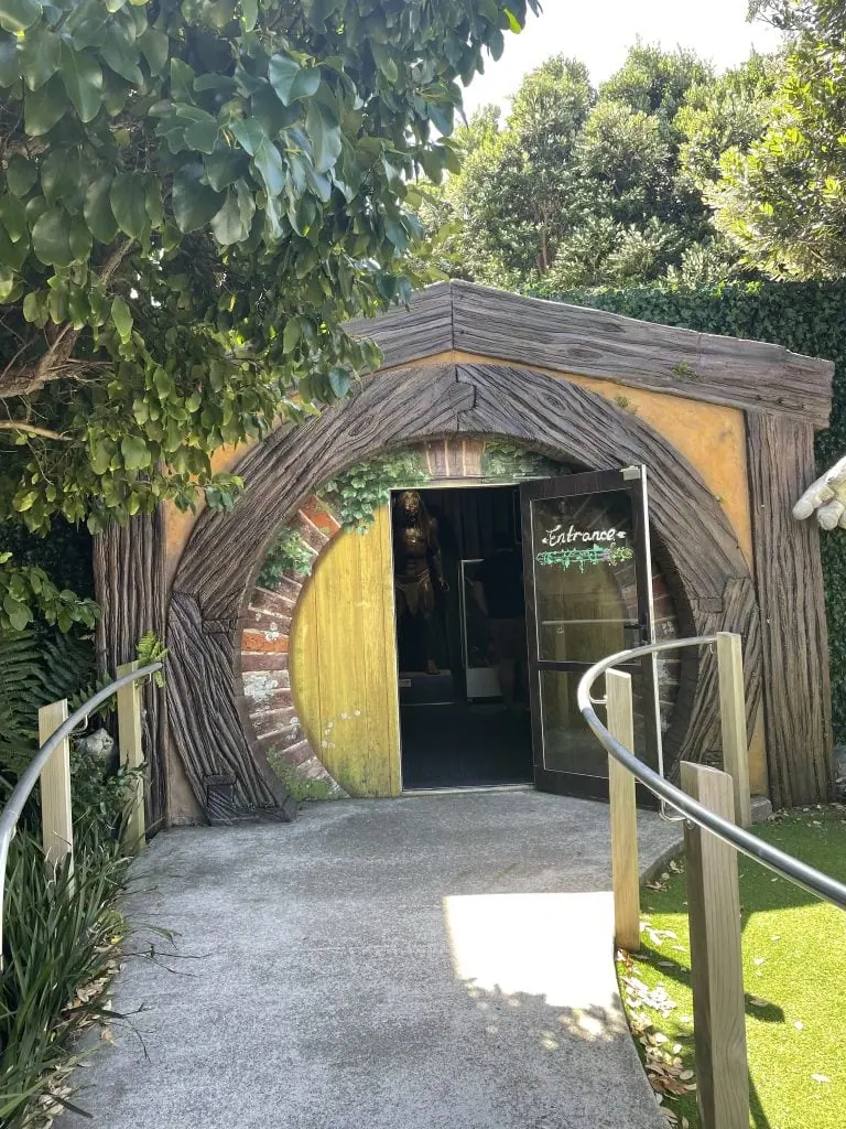 16 Best Lord of the Rings Filming Locations Every Fan NEEDS to See!