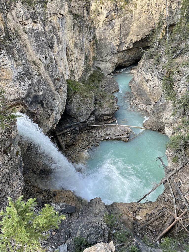 Top 5 Most Magnificent Waterfalls in Jasper National Park