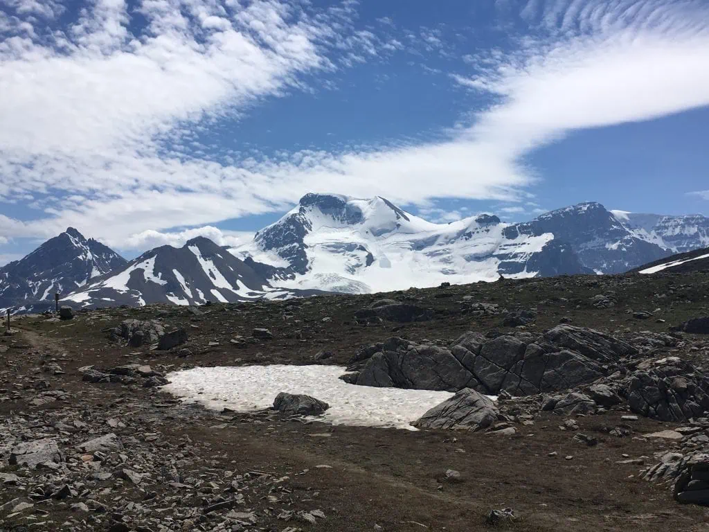 12 BEST Day Hikes in Jasper National Park
