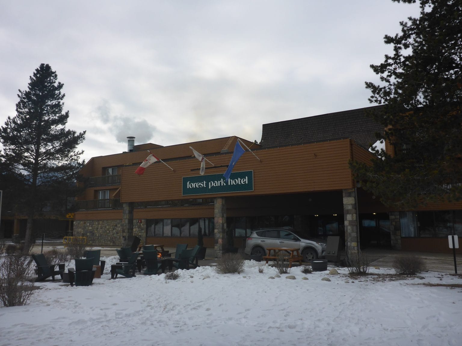 Best Places to Stay in Jasper National Park: The Ultimate Accommodation ...