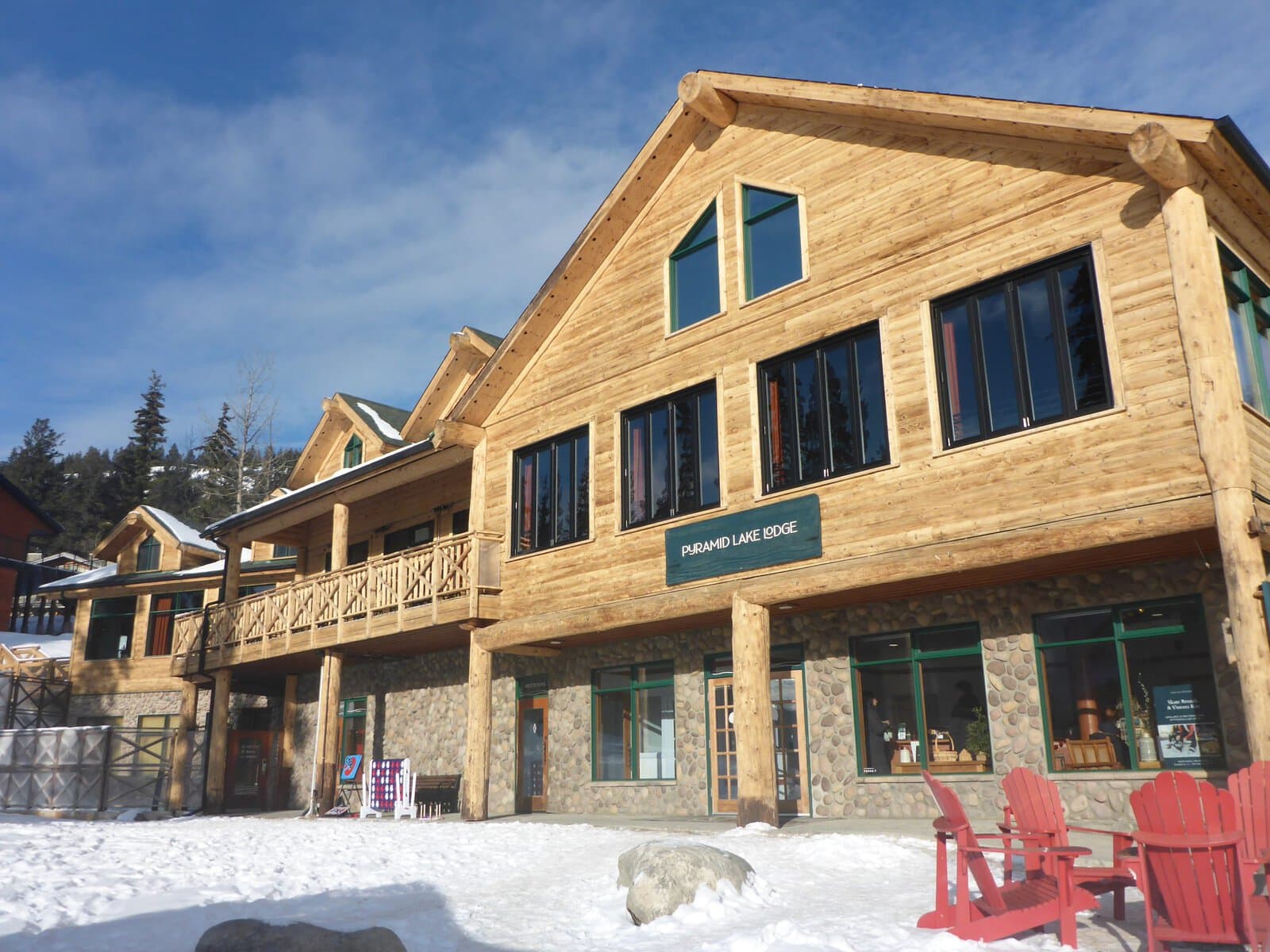 Best Places to Stay in Jasper National Park: The Ultimate Accommodation ...