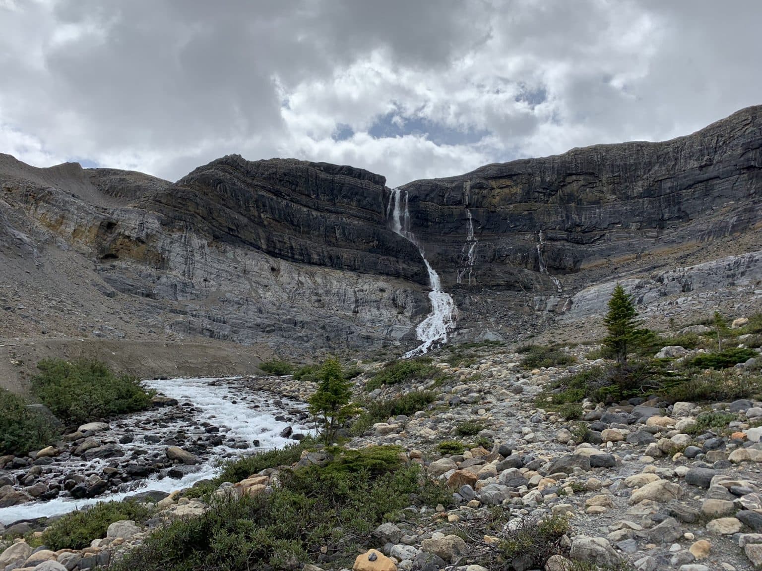 Bow Glacier Falls: The Ultimate Banff Hike for Waterfall Lovers