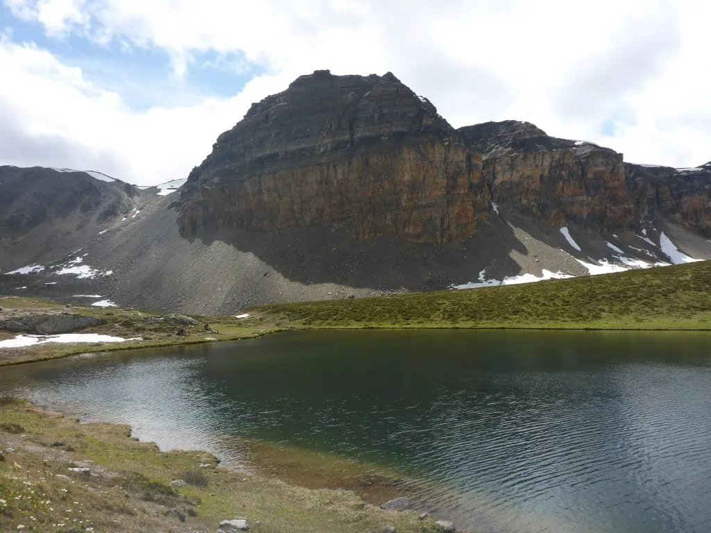 Hiking to Helen Lake in Banff: The Ultimate Trail Guide