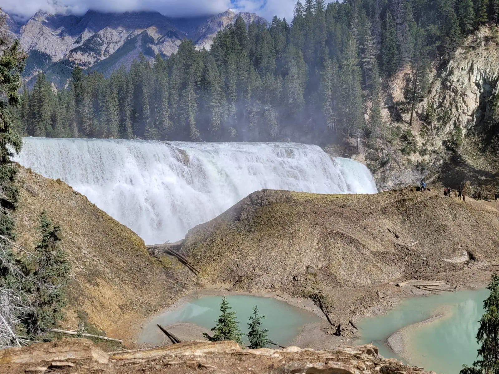 The Ultimate One Day Yoho National Park Itinerary