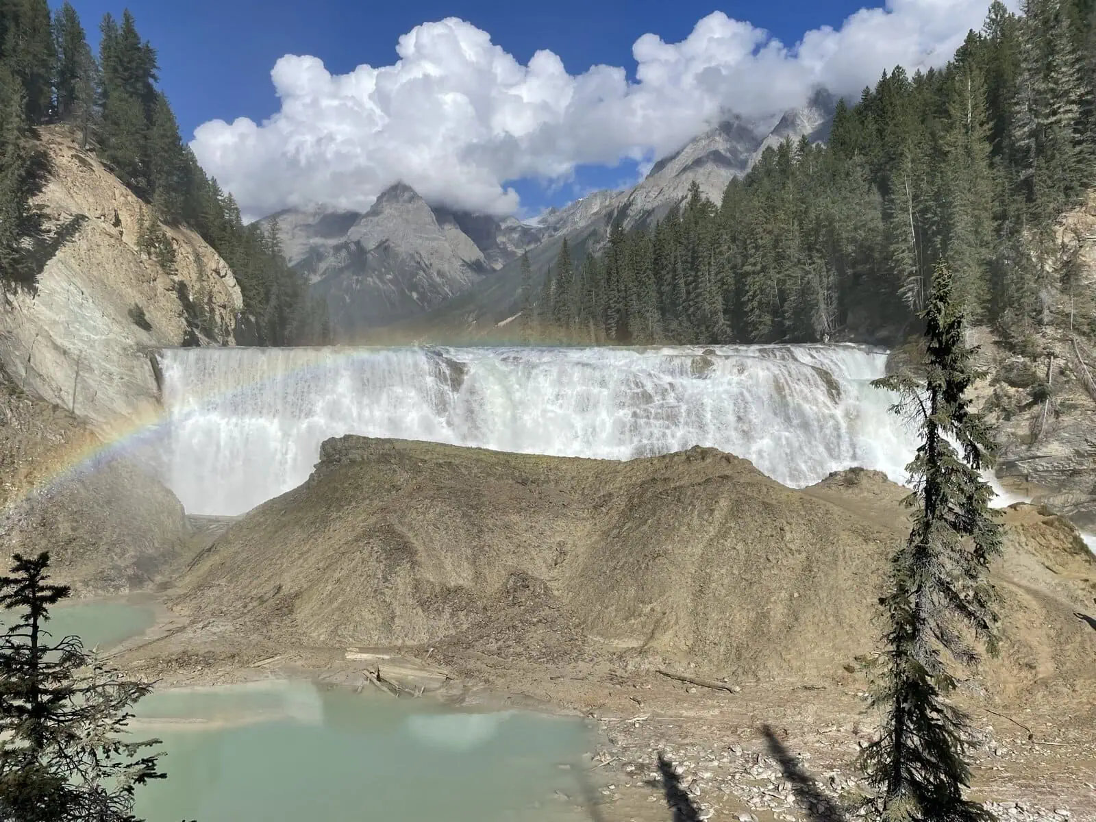 Wapta Falls: A Guide to Yoho’s Most Stunning Waterfall