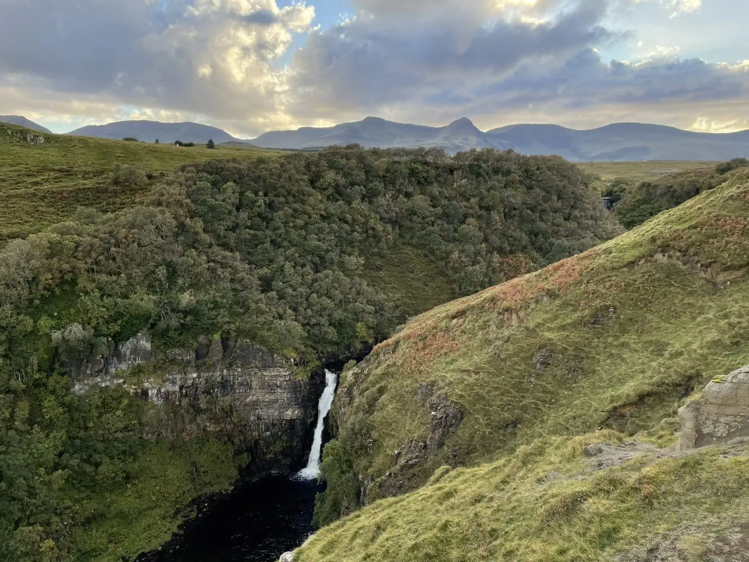 How to Get Around the Isle of Skye (With and Without a Car)
