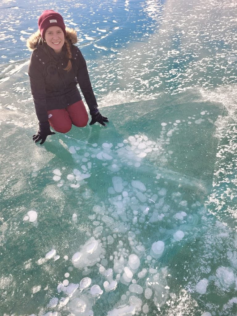 The Magic of Abraham Lake Bubbles: The Ultimate Guide to Visiting